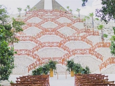 Tropical Paradise at Hotel Xcaret - luxedestinationweddings.com